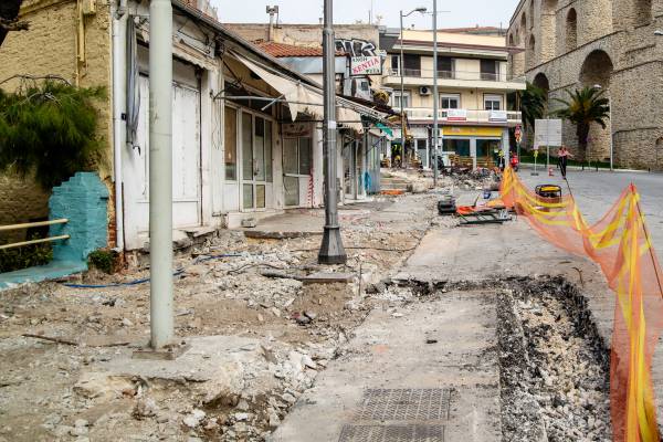 Ο επαγγελματίας οδηγός Γρηγόρης Αποστολίδης για το κυκλοφοριακό ...