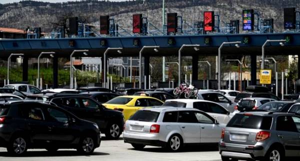 Καθαρά Δευτέρα: Αυξημένα μέτρα της Τροχαίας για την έξοδο του τριημέρου ...